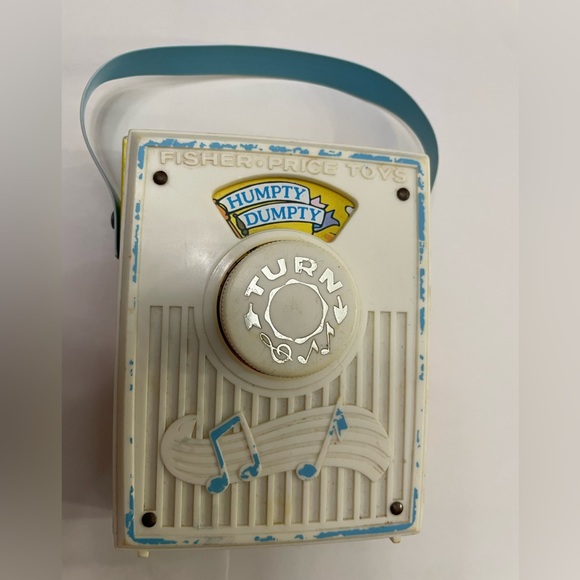Fisher-Price | Toys | 32 Vintage Fisher Price Pocket Radio Humpty ...